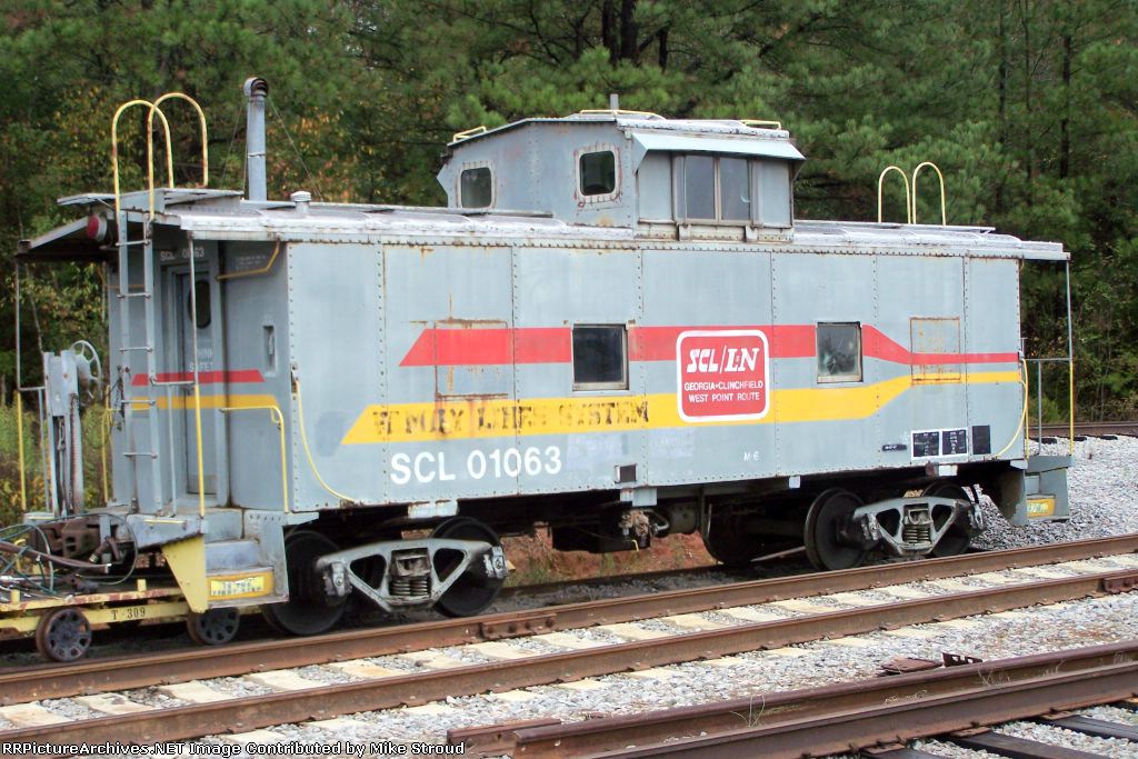 SCL 1063 Caboose